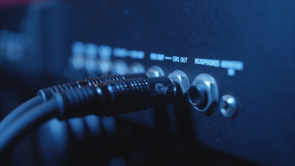 READY MADE CABLES - Bespeco