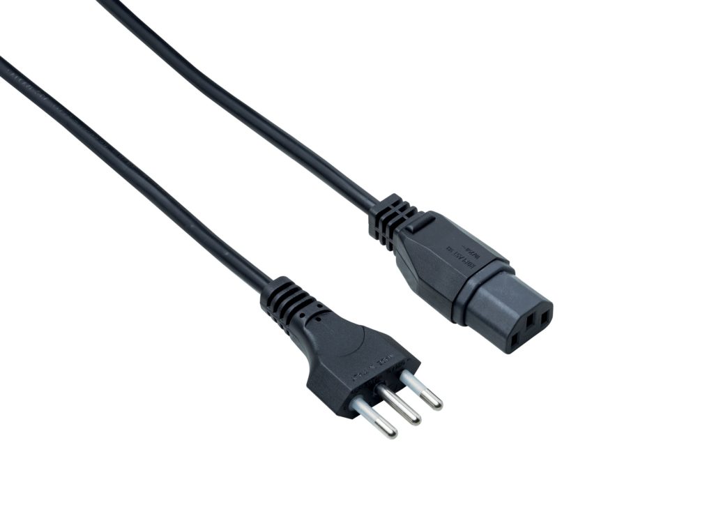 Bespeco - Moulded power cable Special series - italian plug - VDE socket