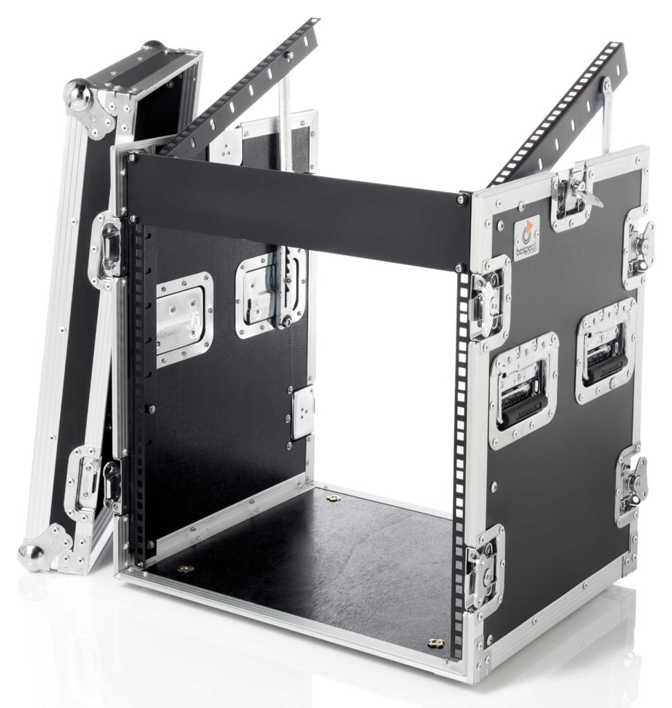 CROMIX10P - Fight case with mixer holder made of wood - Bespeco