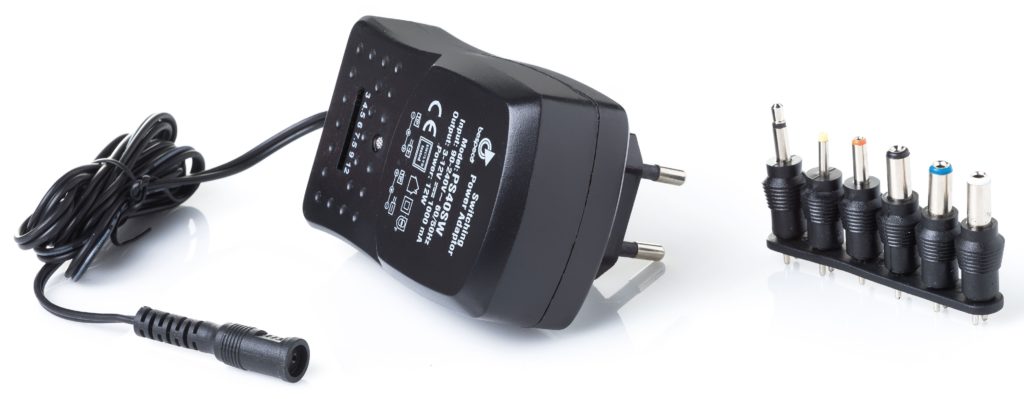 Bespeco - PS40SW - Alimentatore switching stabilizzato 1000 mA